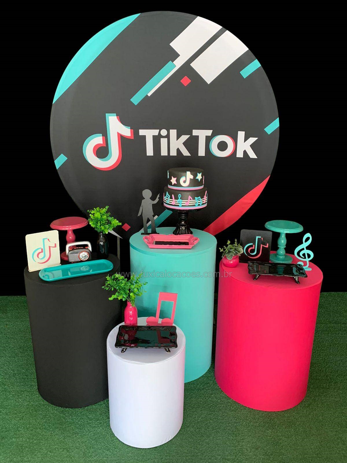 Aluguel kit tik tok - Fuxica Locações de Kits e Materiais para Festas ...