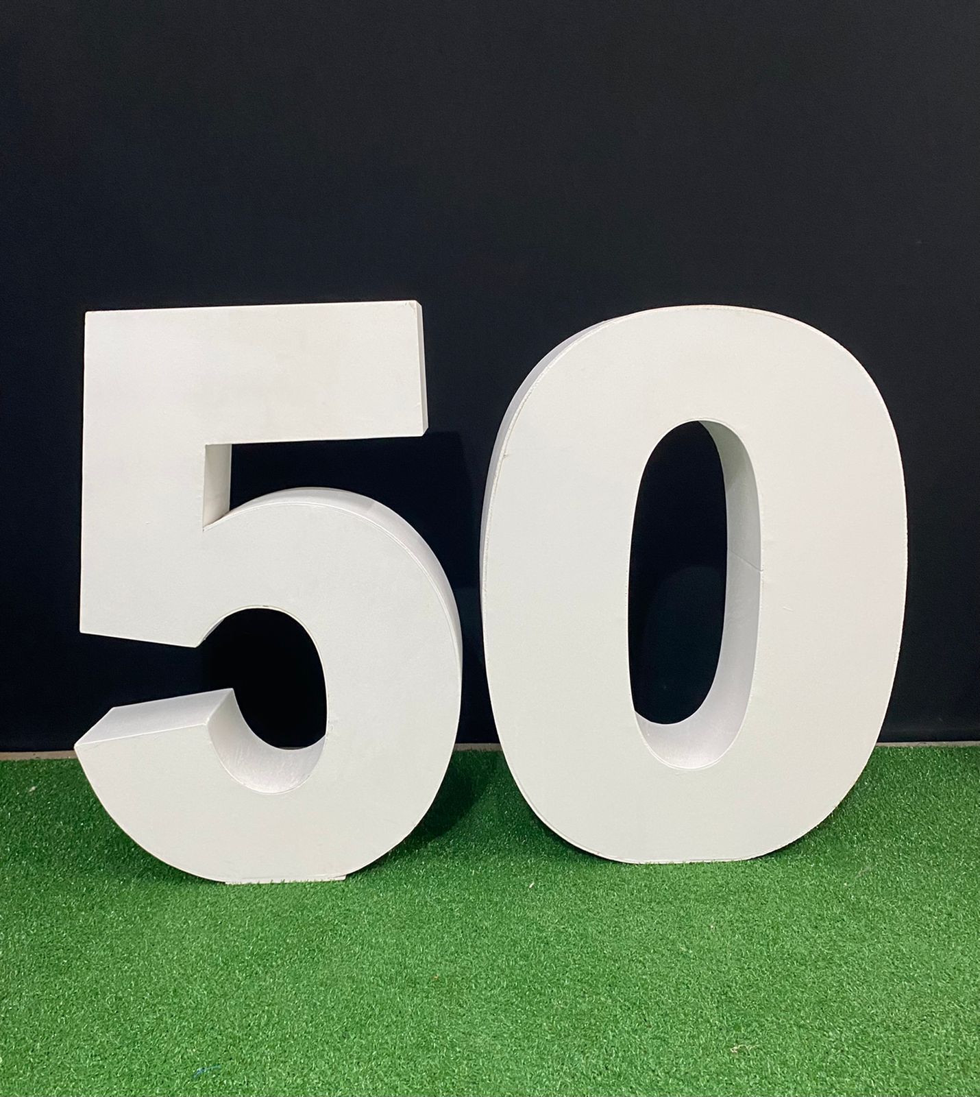 Aluguel número 50 de chão mdf branco - Fuxica Locações de Kits e ...